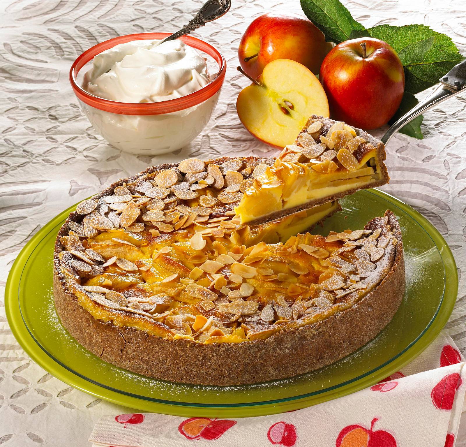 Apfel-Vanillekuchen Rezept | LECKER