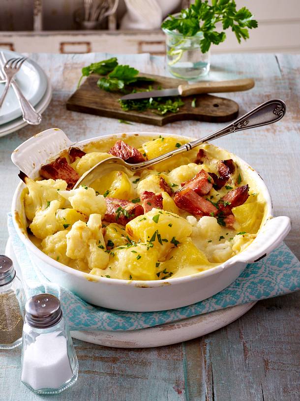 Blumenkohl-Kasseler-Ragout in Senf-Béchamel Rezept | LECKER