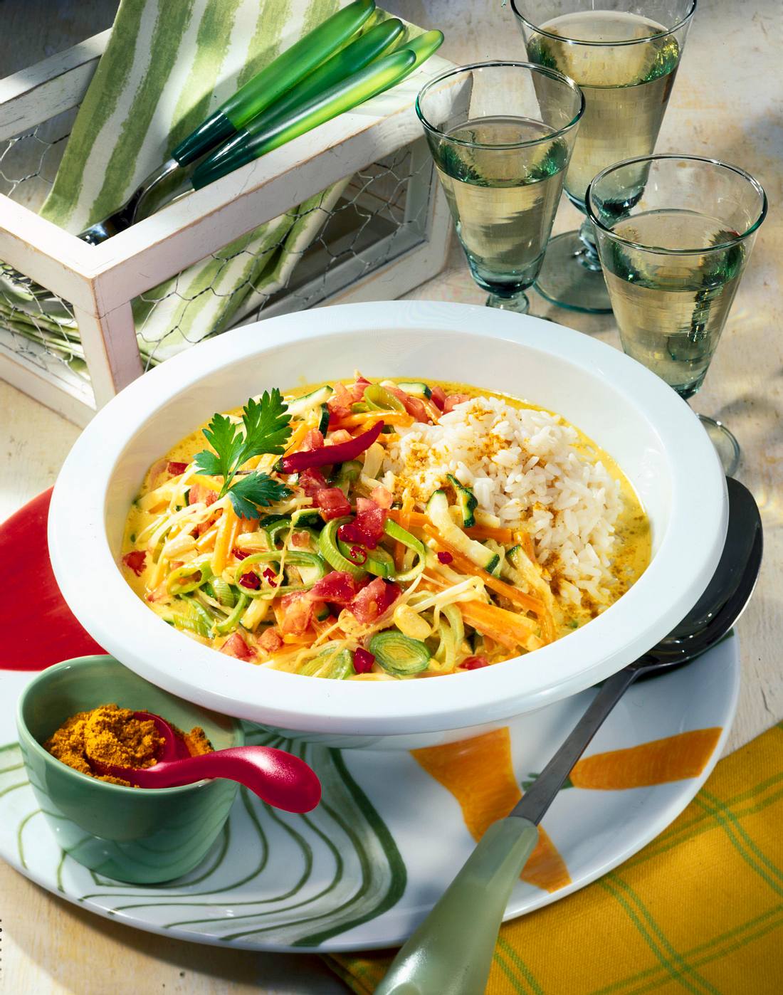 Buntes Curry-Gemüse mit Reis Rezept | LECKER