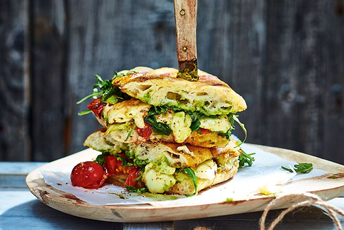 Doppeldecker "caprese" Rezept | LECKER