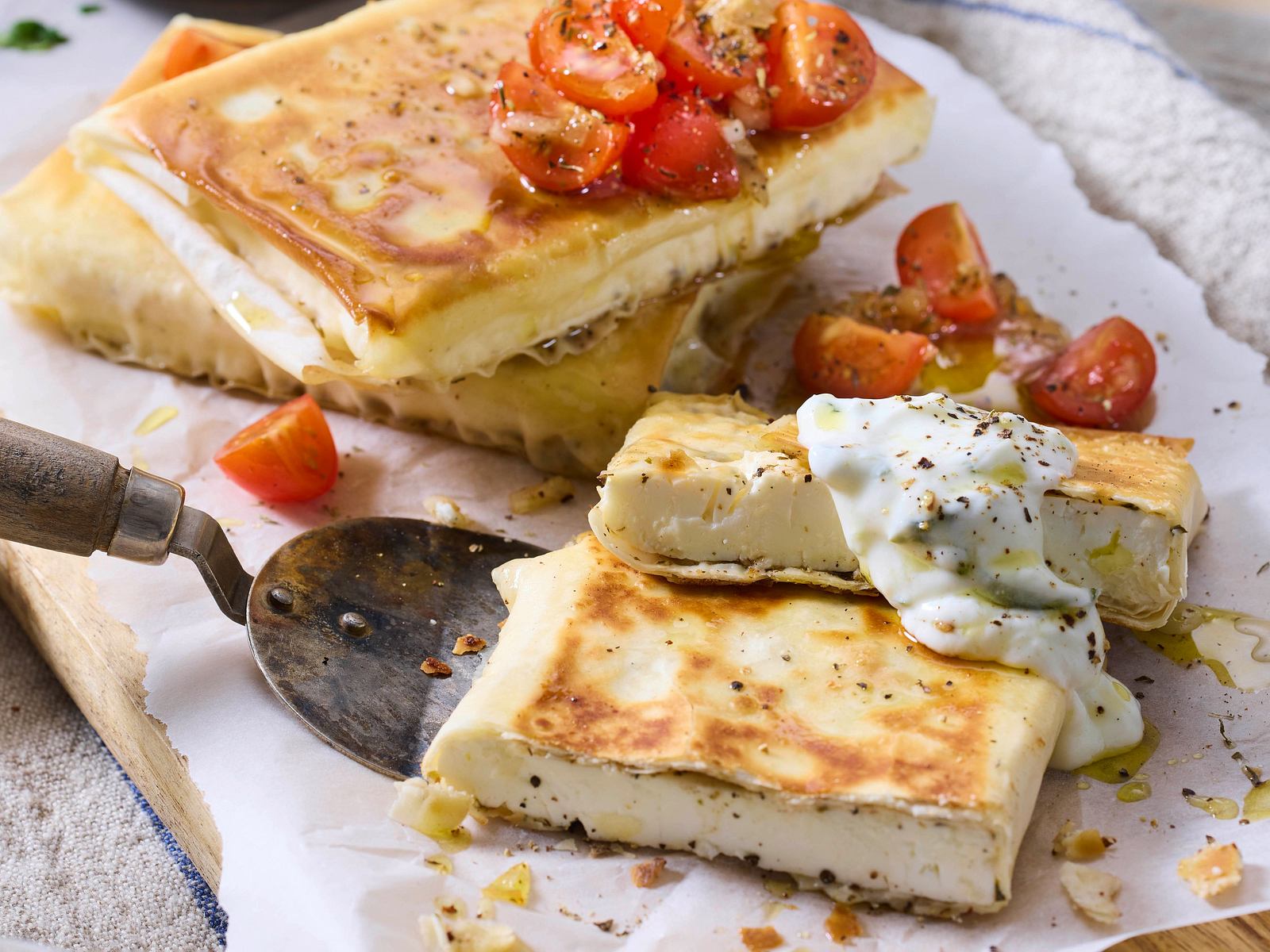 Feta-Schnitzel im Filoteig Rezept | LECKER