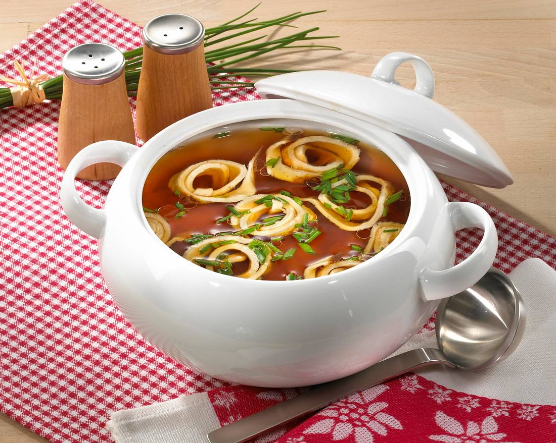 Frittatensuppe Rezept | LECKER