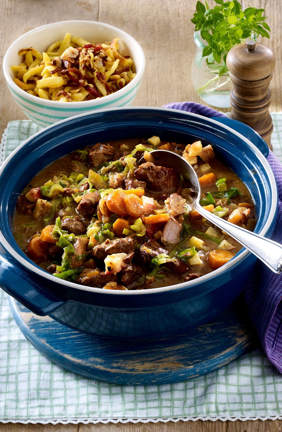 Herbstliches Putengulasch Rezept | LECKER