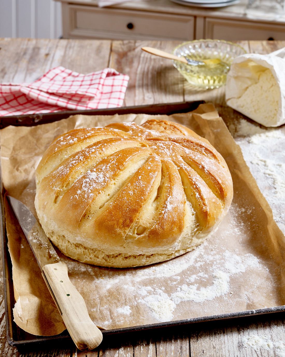 Knuspriges Weizen-Hefebrot Rezept | LECKER