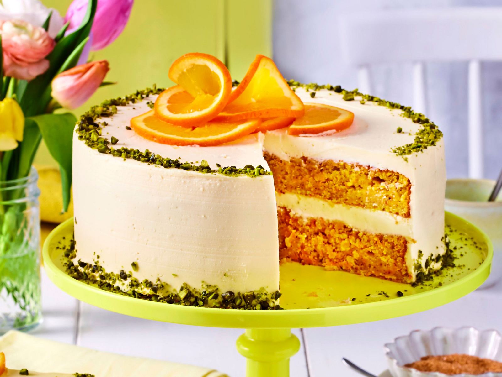 Möhren-Orangen-Torte Rezept | LECKER