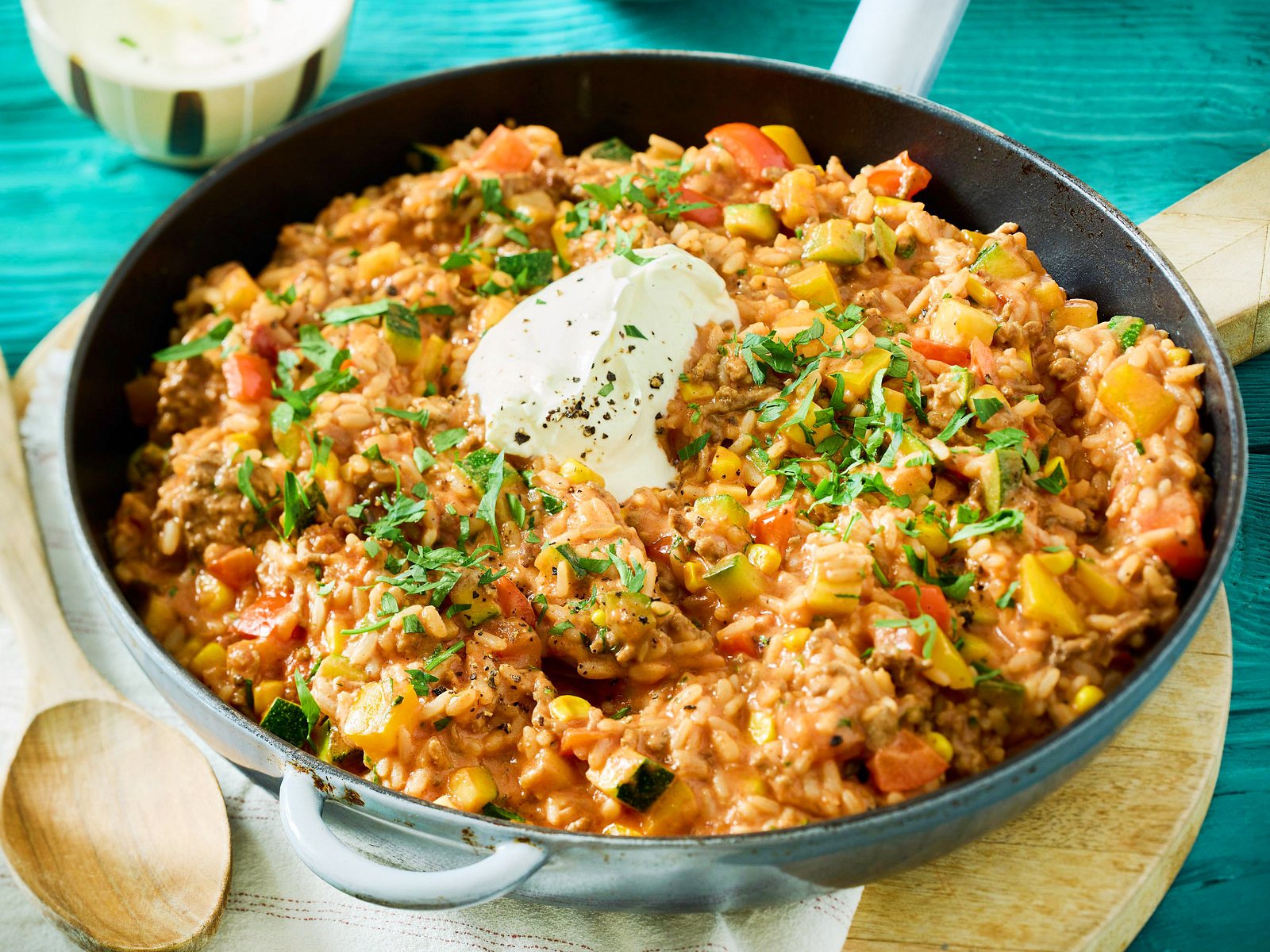 Cremiger One-Pot-Reis mit Hackfleisch | LECKER