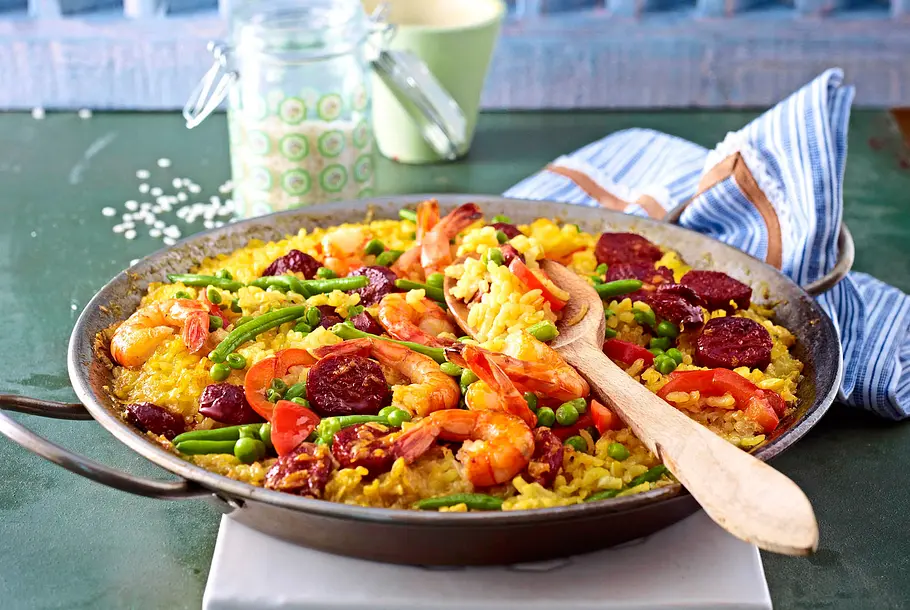 Keine Lust zu rühren? Diese einfache Ofen-Paella macht sich fast von ...