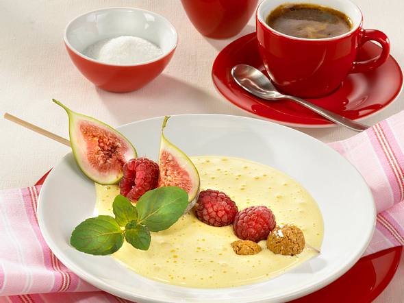 Zabaione - schaumiger Dessertraum aus Italien | LECKER